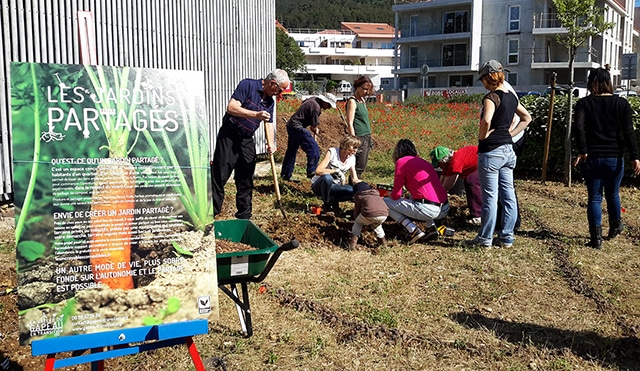 Dans le Var, une vallée en transition - Bleu Tomate